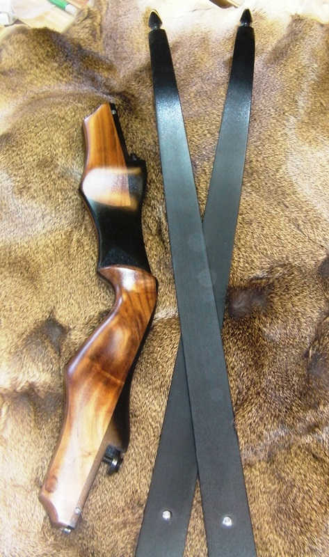 Big Foot Bows - Traditional Archery